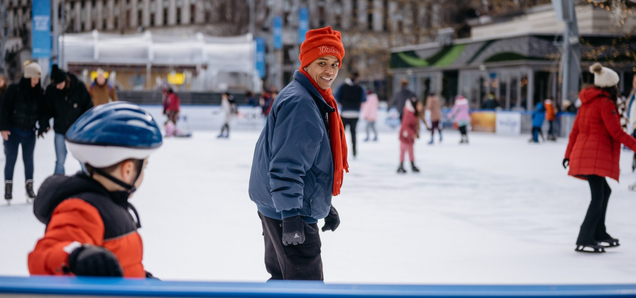 Best Outdoor Ice Skating Rinks for Families in Metro Detroit